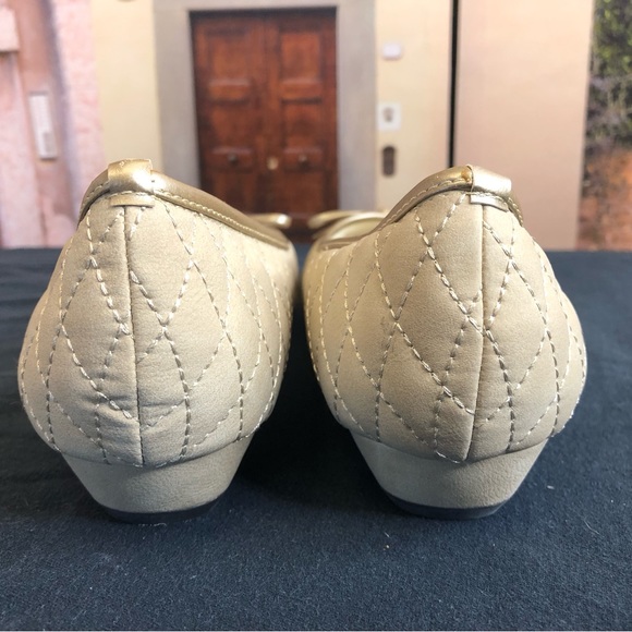 Annie | Shoes | Annie Shoes Quilted Ballet Flats | Poshmark